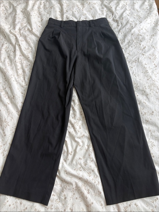 Uniqlo | Pants & Jumpsuits | Uniqlo Black Wideleg Pleated Dress Pants ...